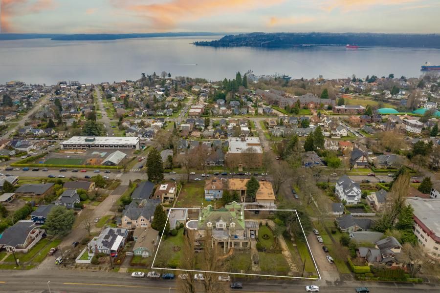 Historic Estate Rust Mansion To Auction With Sotheby s Concierge historic-estate-rust-mansion-to-auction-with-sotheby-s-concierge